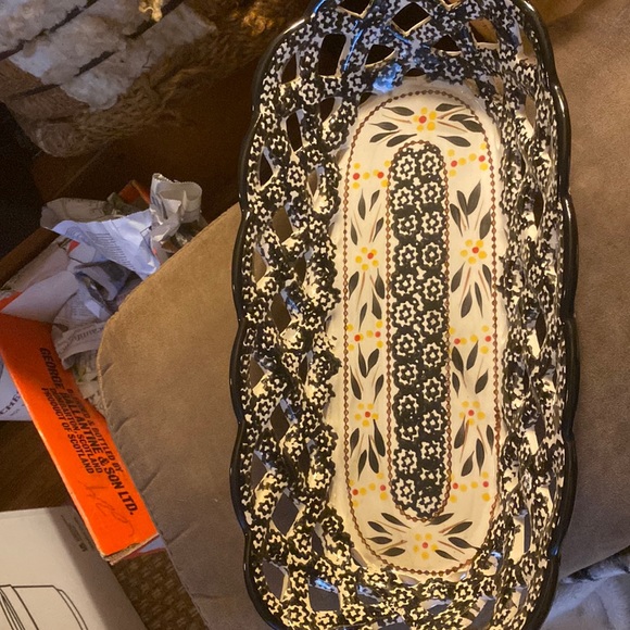 Temptations | Dining | Temptations Old World Breadfruit Lattice Basket ...